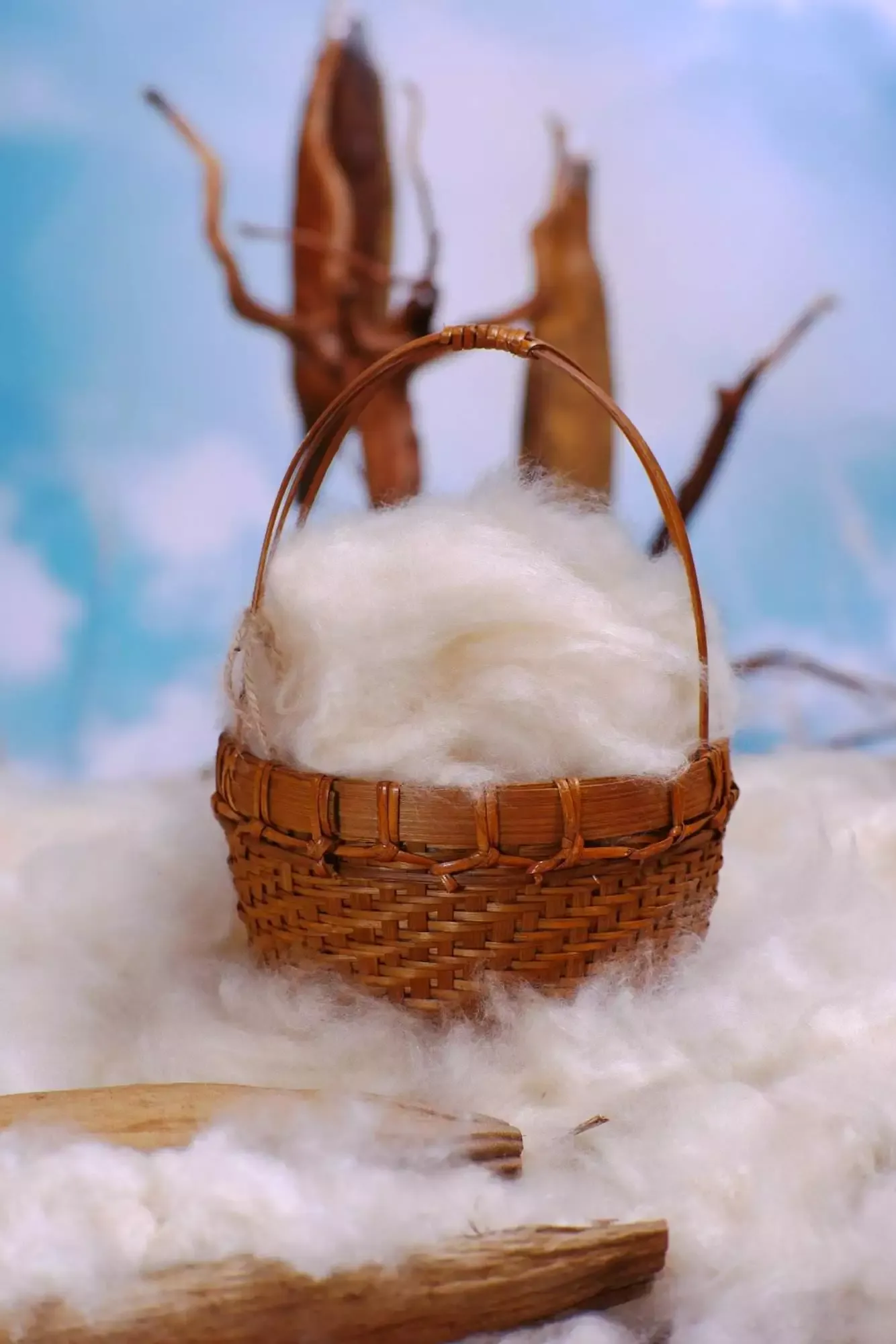 Natural Kapok Fiber Fill: Eco-Friendly Stuffing for Pillows & Cushions